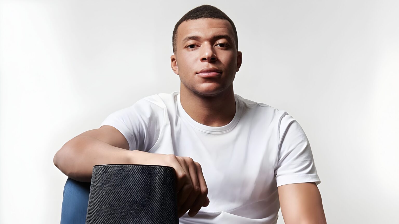 You'll never guess how many languages Kylian Mbappé speaks! - Real Madrid You'll never guess how many languages Kylian Mbappé speaks! - Real Madrid